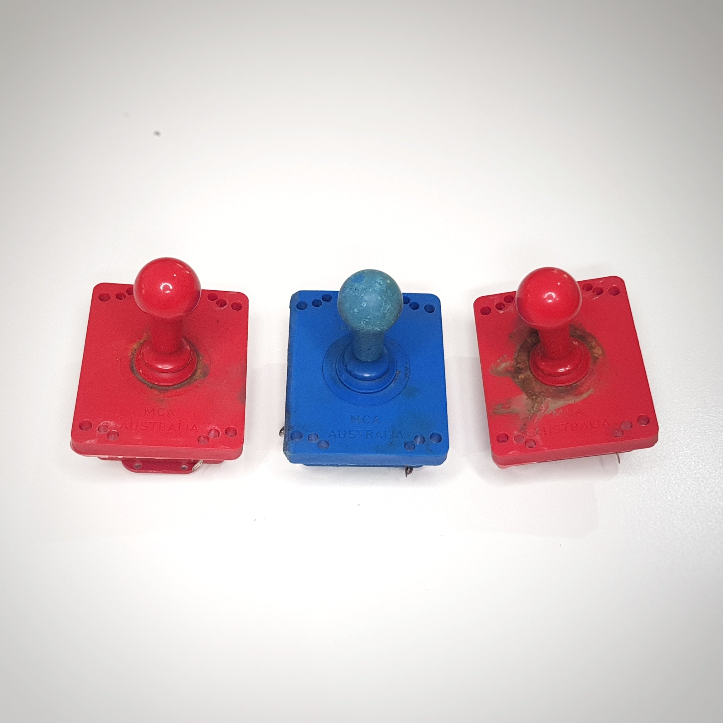 Vintage joysticks, assorted buttons and various parts – Close Quarters ...